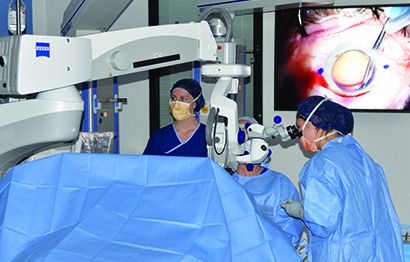 Bendigo Health Website - New microscope expands eye surgery options